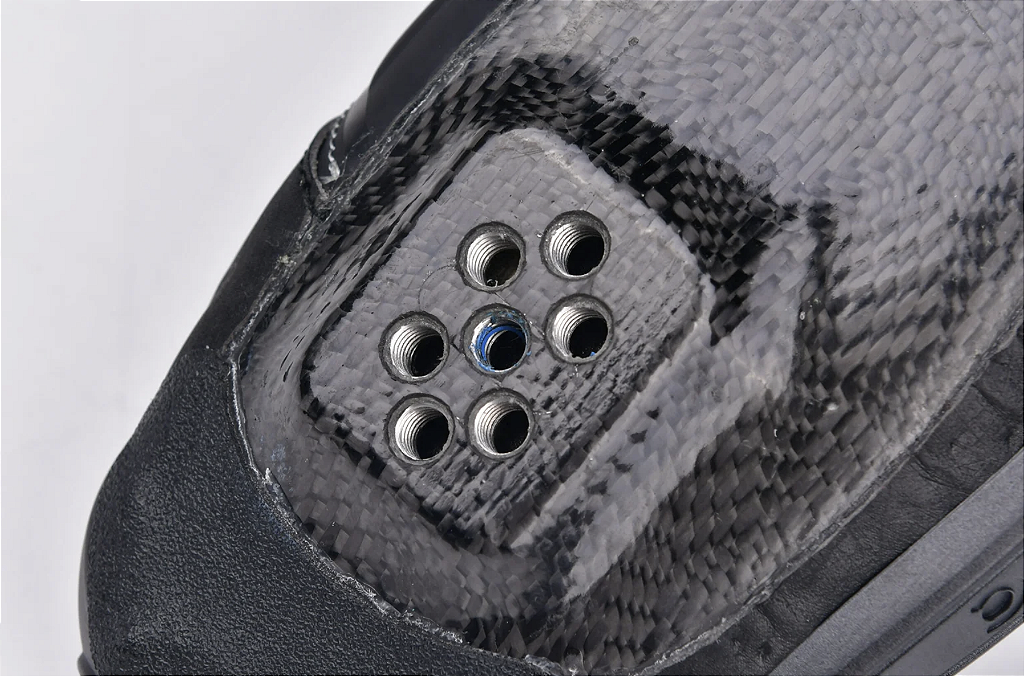 Bota Micro Delta Force - Carbon Black - Koncept Inline