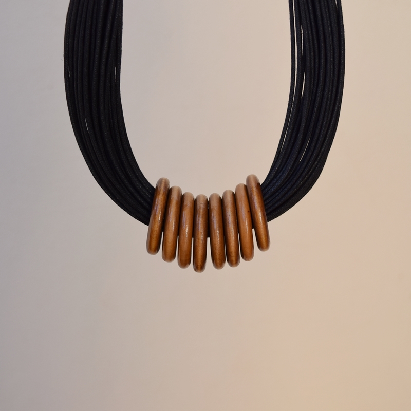 Colar Design Natural algodão preto CO 1481 - Muzazen - Semijoias e ...