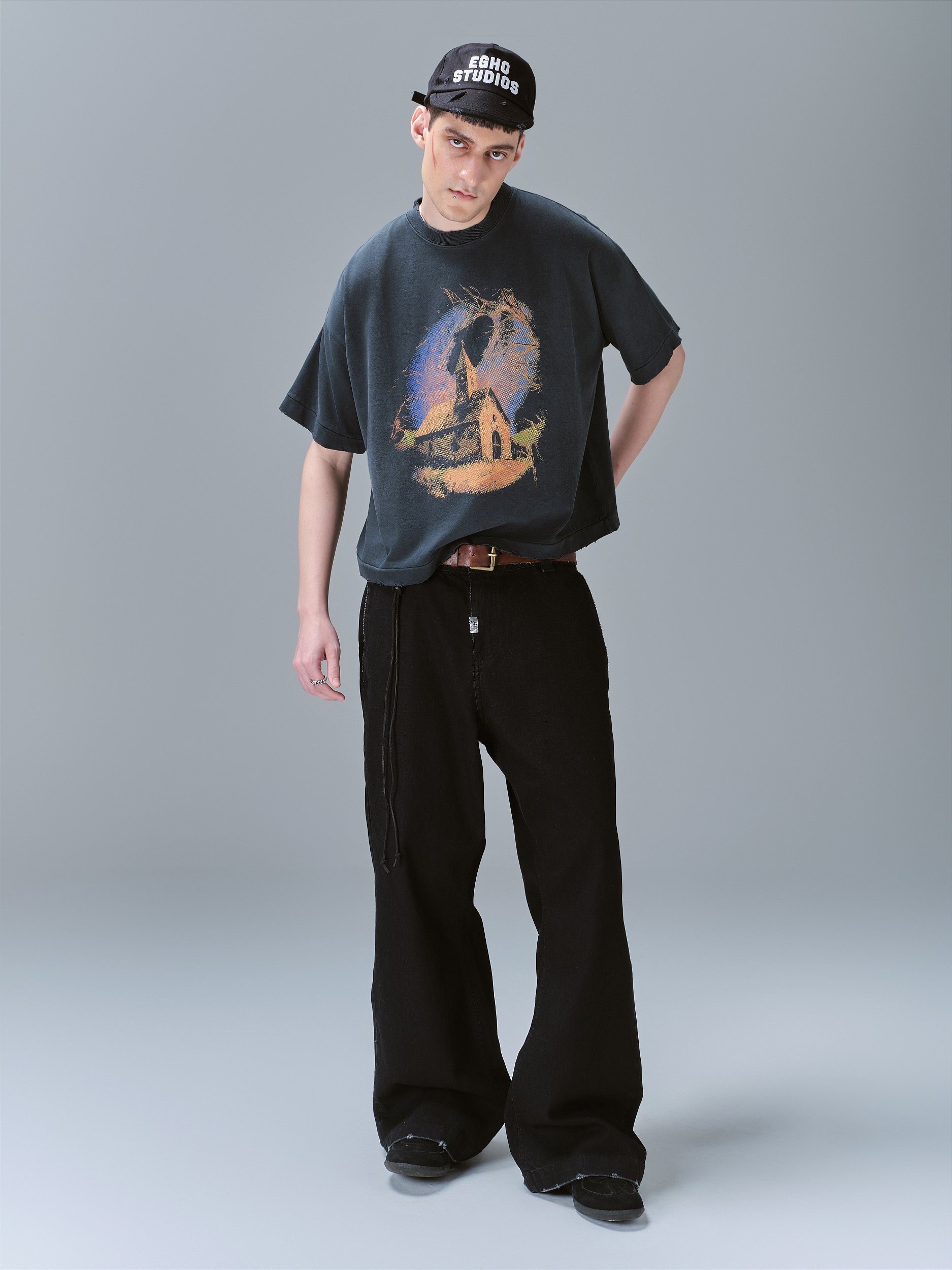 Camiseta Egho Boxy Capela - Overstreets