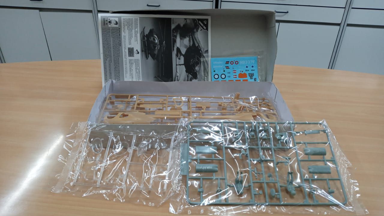 Academy - Hughes 500D "Israel Tow Defender" - 1/48 (Sucata) - HTC ...
