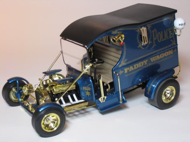 Monogram - Tom Daniel's Paddy Wagon Show Rod "Vintage Police" 1995 - 1/ ...