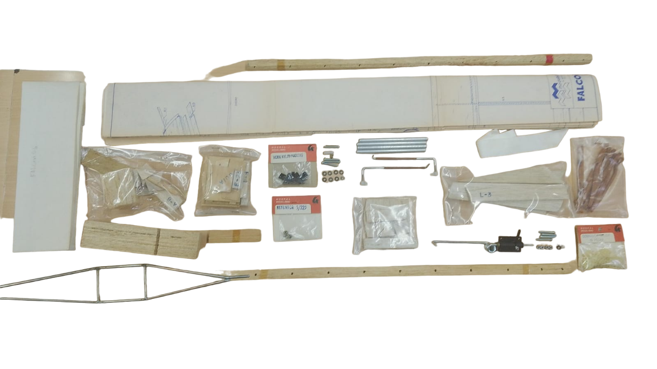 Mobral - Falcon 20 - HTC - MODELISMO