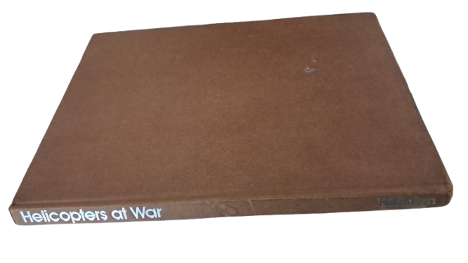 Helicopters at War - Autores: Bill Gunston e John Batchelor - HTC ...