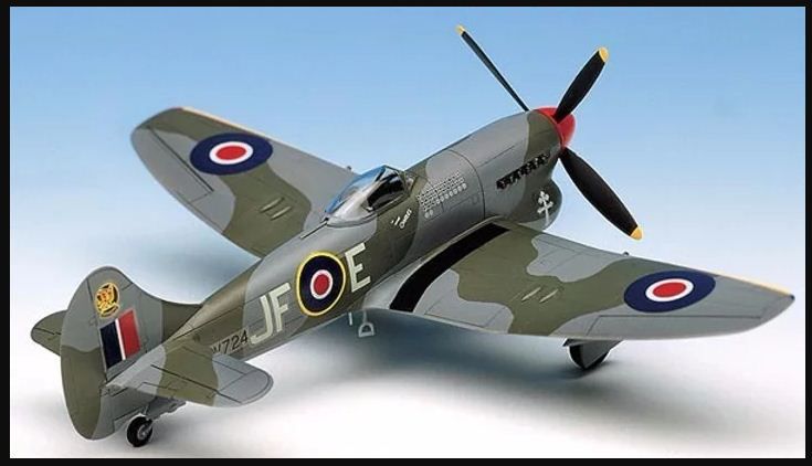 Academy - Tempest V - 1/72 - HTC - MODELISMO