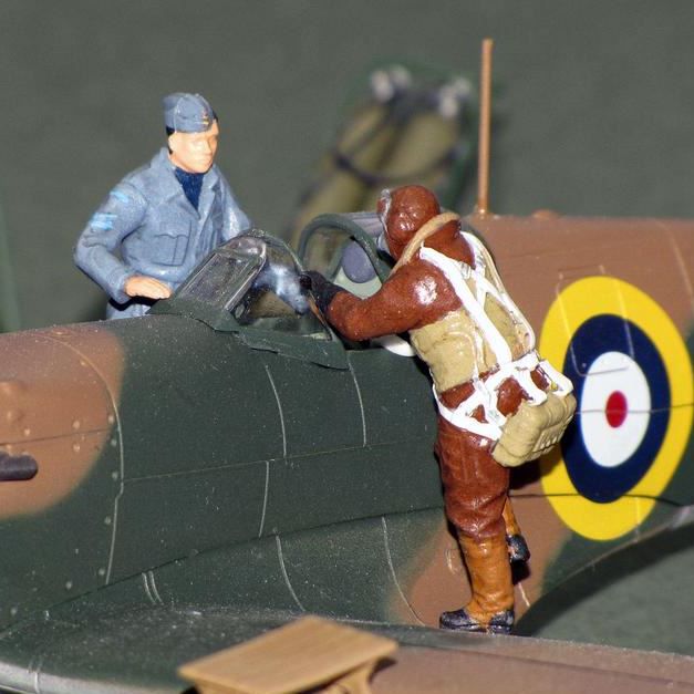 AirFix - WWII RAF Ground Crew - 1/48 - HTC - MODELISMO