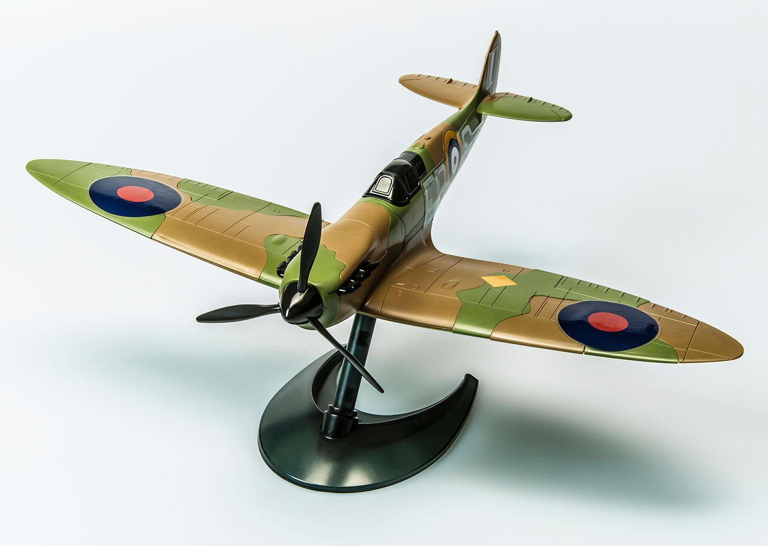 AirFix - Supermarine Spitfire (Quick Build) - HTC - MODELISMO