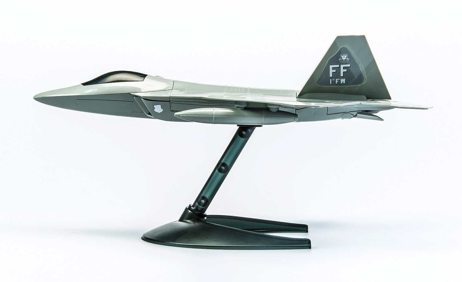 AirFix - Lockheed Martin F-22 Raptor (Quick Build) - HTC - MODELISMO