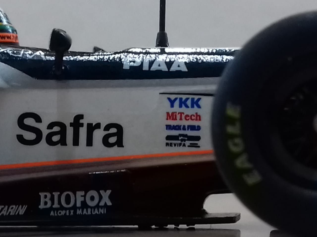 Minichamps - Tyrrell 026 Ford F1 1998 - 1/43 - HTC - MODELISMO