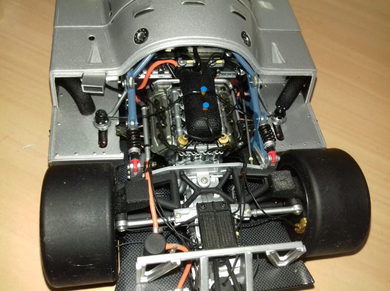 Exoto - Sauber C9 Mercedes-Benz Esporte Protótipos 1989 - 1/18 - HTC ...