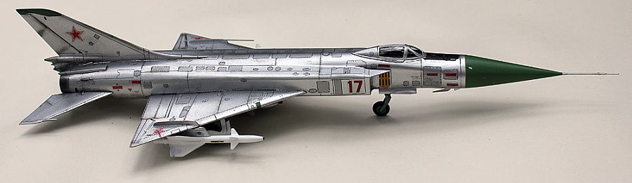TRUMPETER - SUKHOI SU-15TM 'FLAGON-F' - 1/48 - HTC - MODELISMO