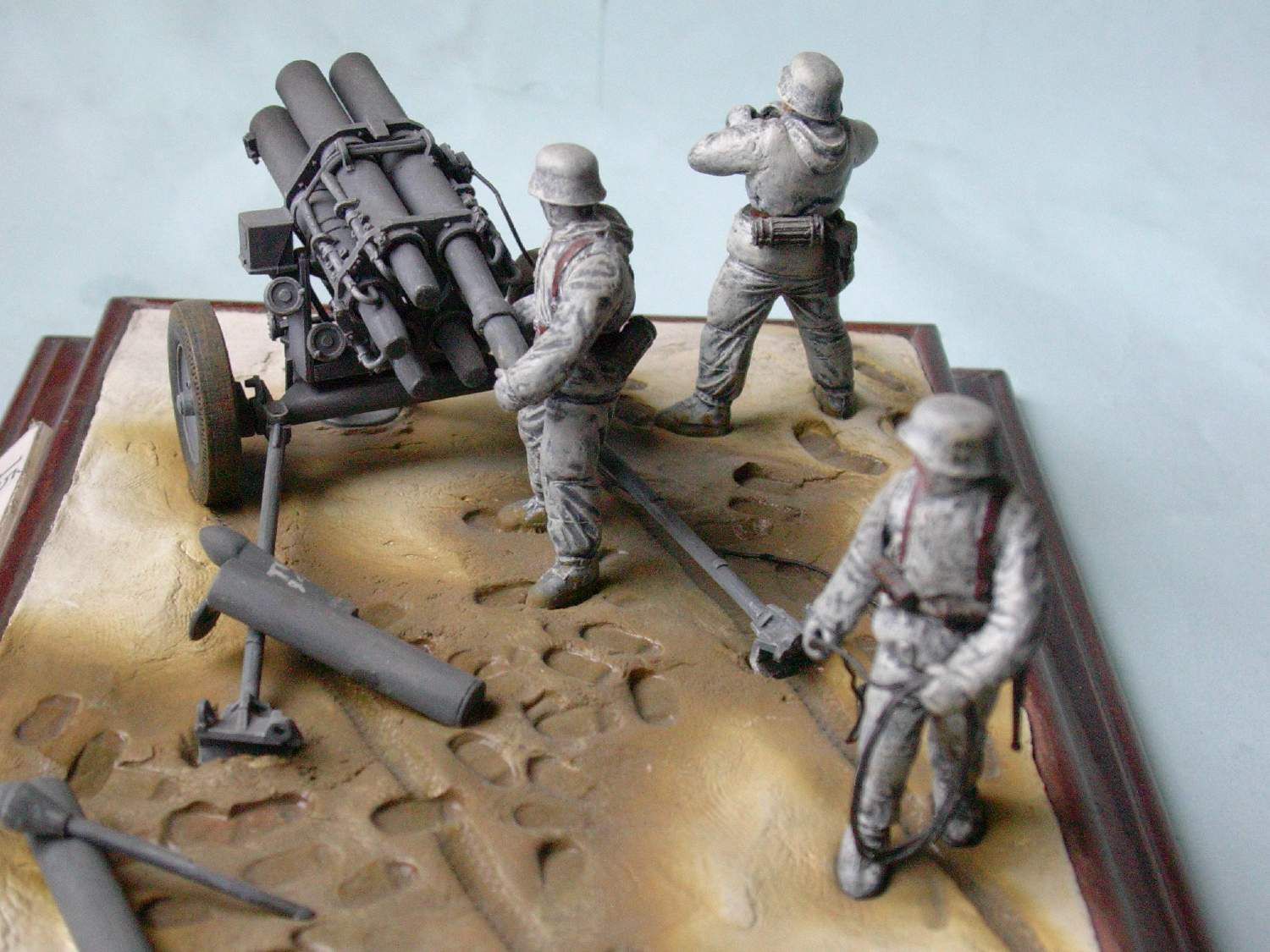 ESCI - NEBELWERFER 41 (GERMAN SMOKE UNIT) - 1/35 - HTC - MODELISMO