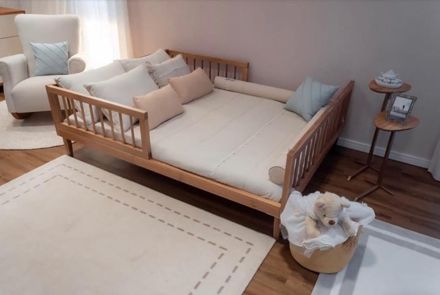 Cama Infantil Casal - Ninho - Montessoriana - Madeira Jequitibá - ABC ...