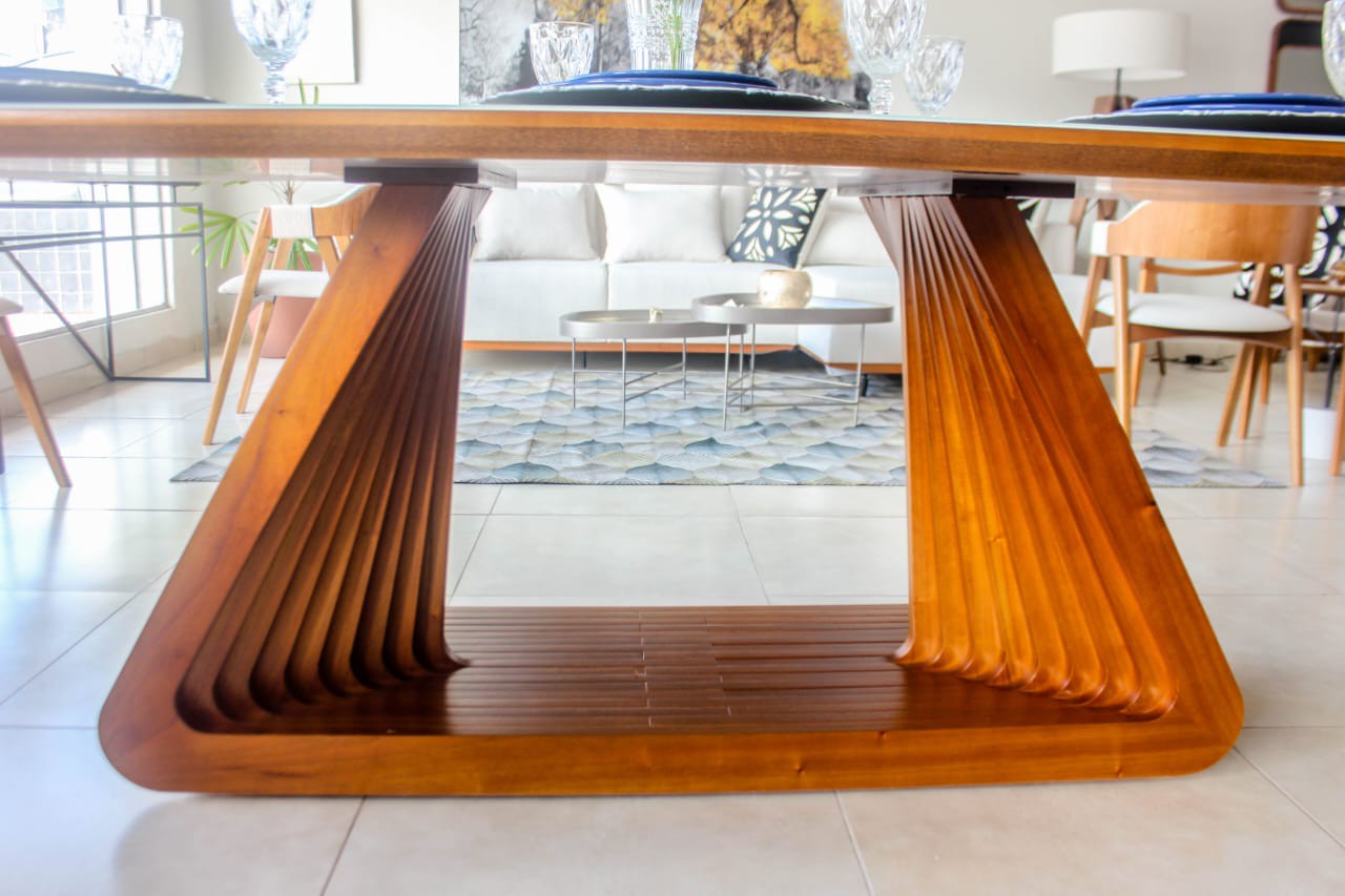 MESA CAIRO - MADEIRA LAMINADA - 2,20 X 1,10 - Casa Guido - Especialista em Móveis