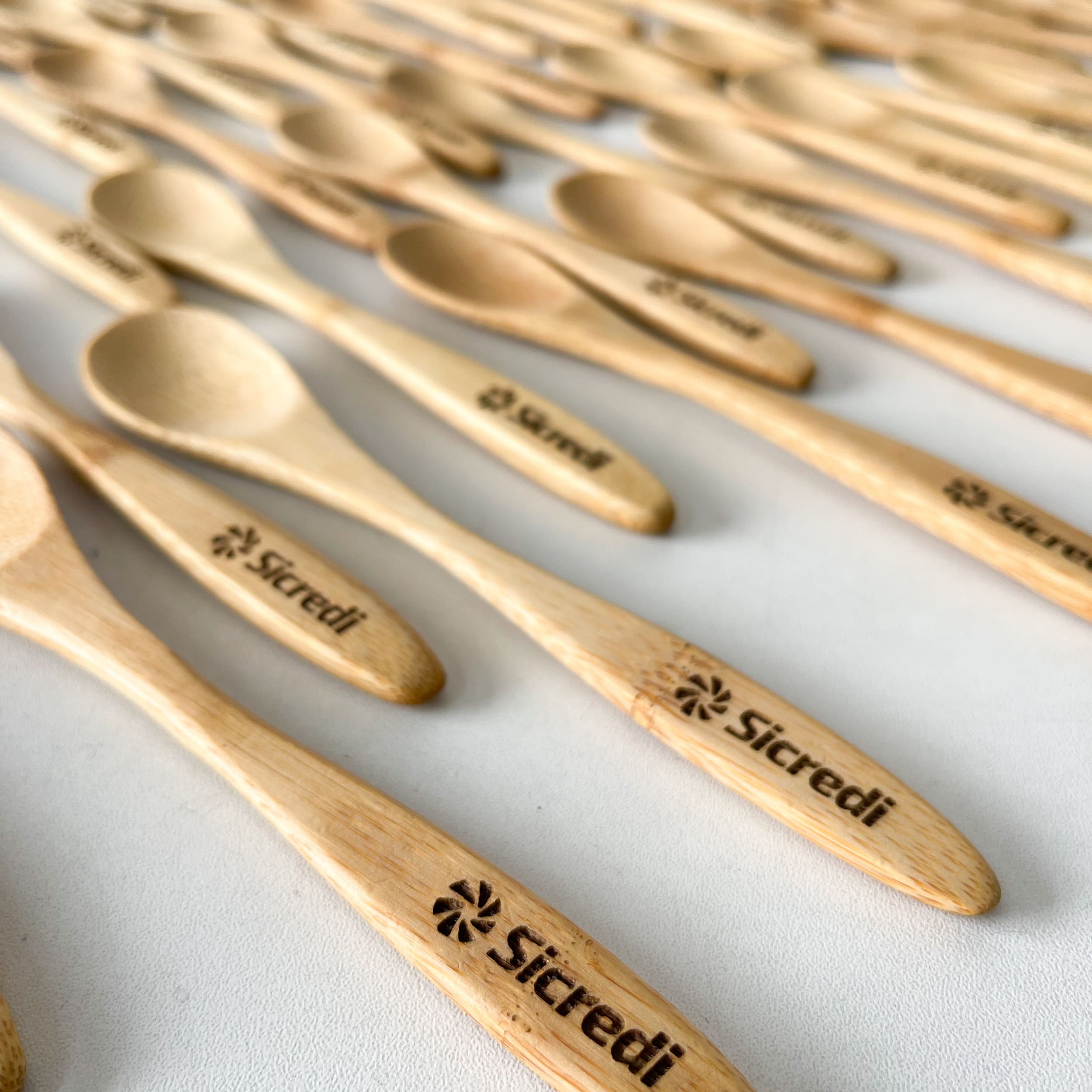 Colher Personalizada com Logo Brinde Corporativo 18 cm - HOME GIFTS