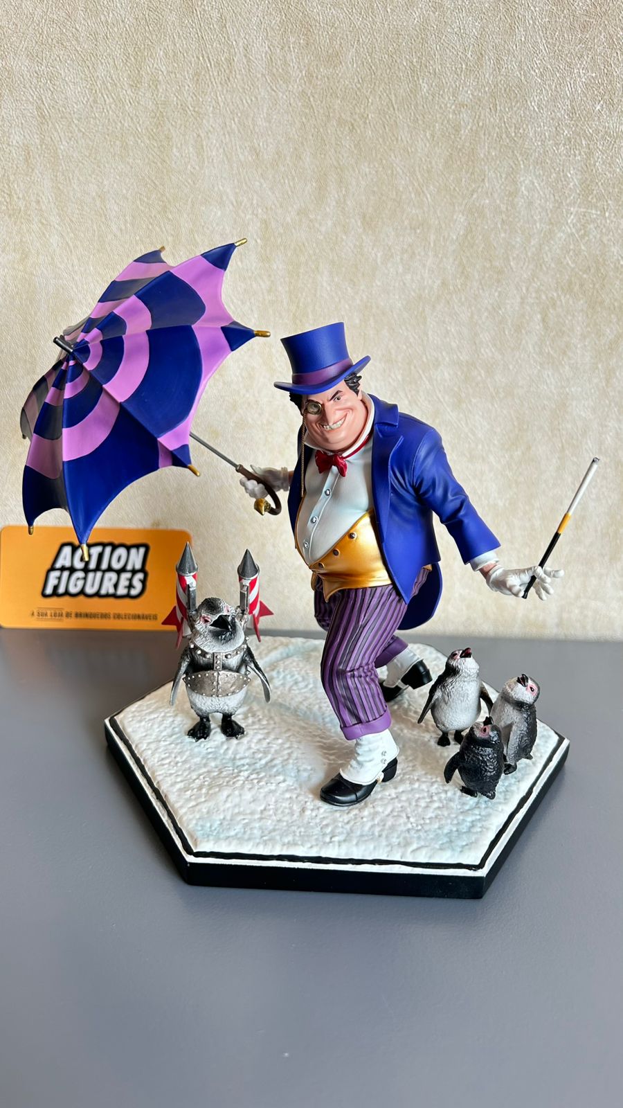 Iron Studios Dc - Comics Penguin Art Scale 1/10 By Ivan Reis - Action ...