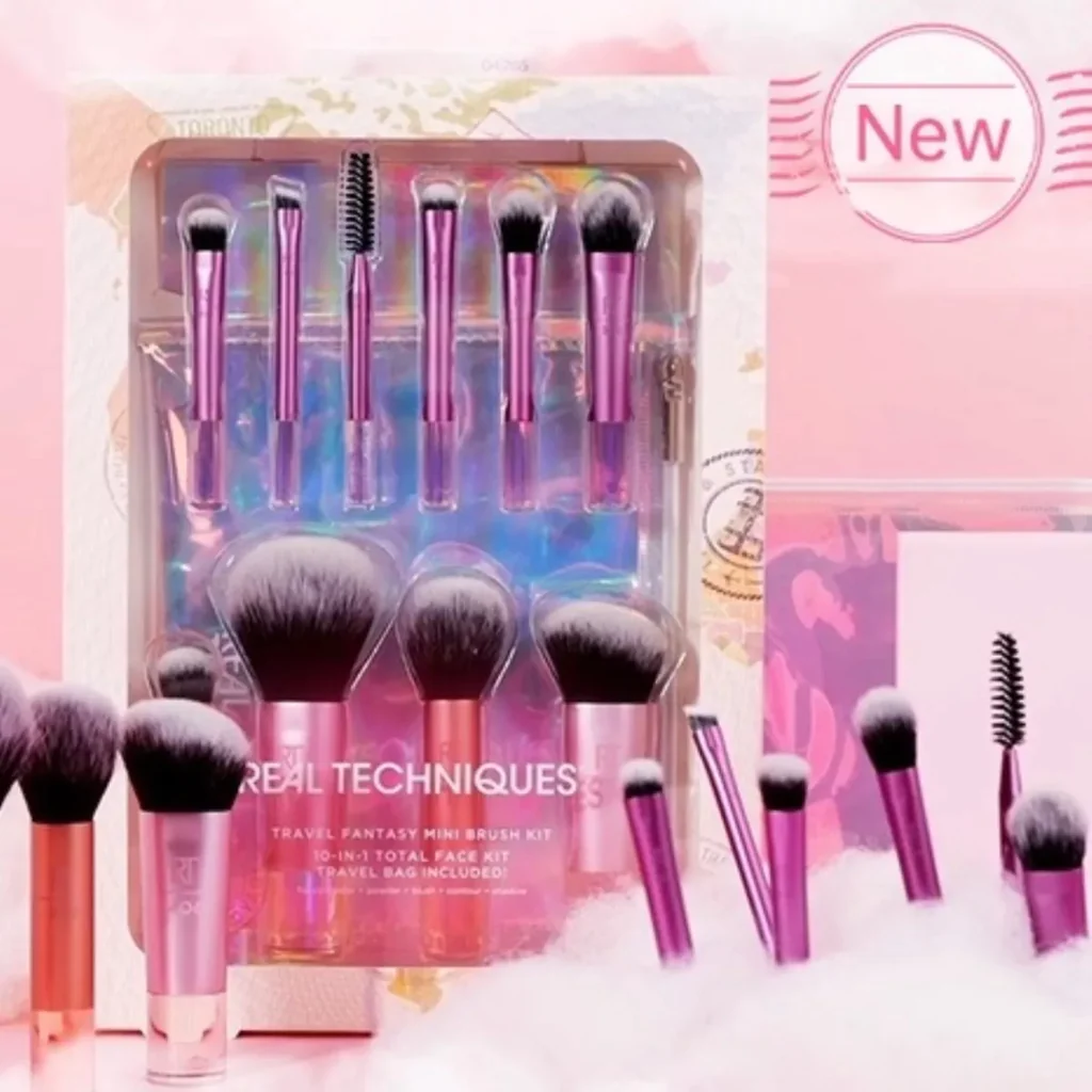 Kit 10 Pincéis + Bag Travel Fantasy Mini Brush Kit - Real Techniques ...