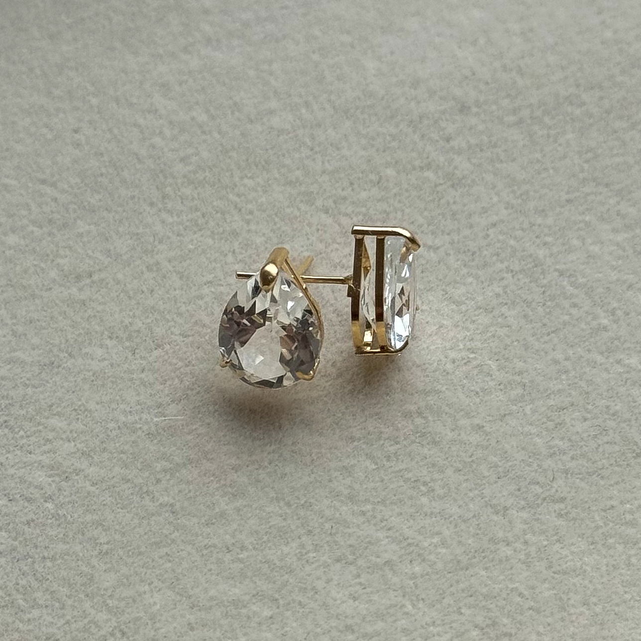 Brinco Luxe – Gota em Topázio Branco no Ouro 18K - Joias Valle