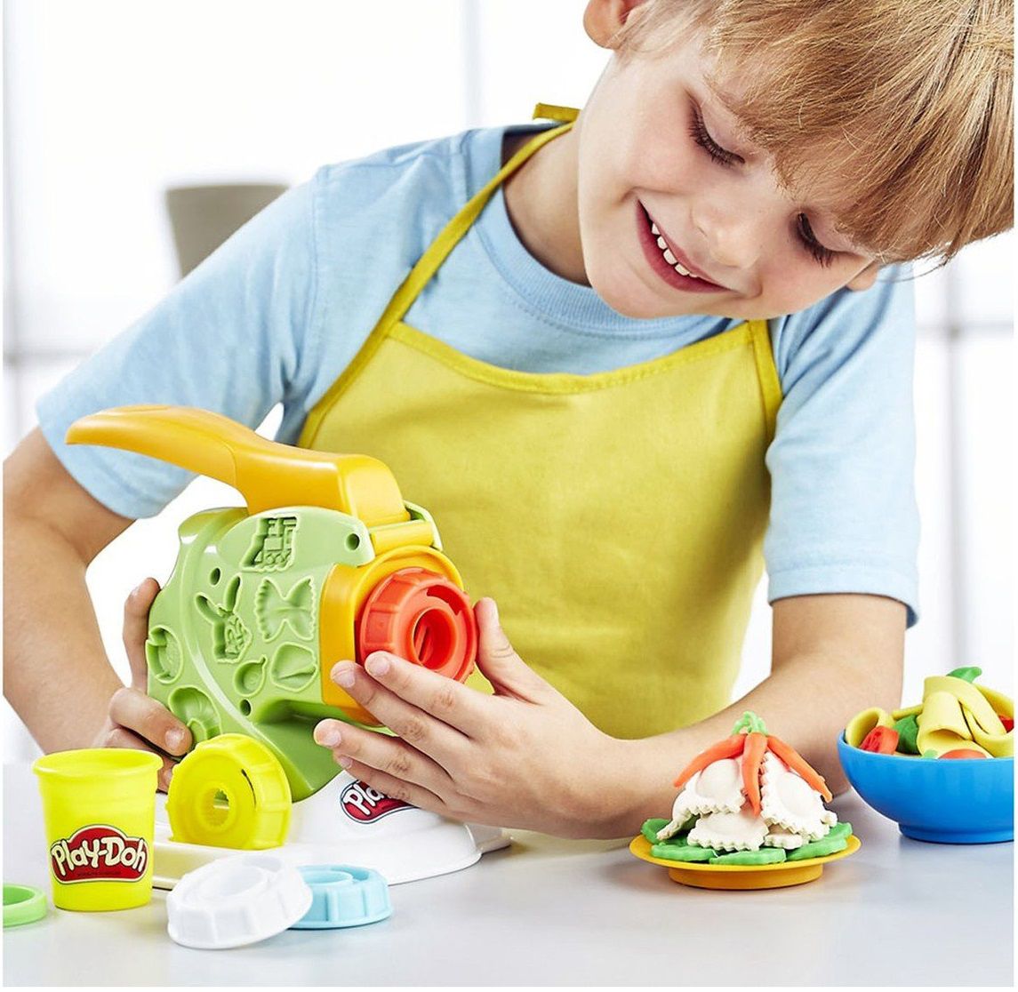 Play-Doh Fábrica de Macarrão - Hasbro - Happily Brinquedos