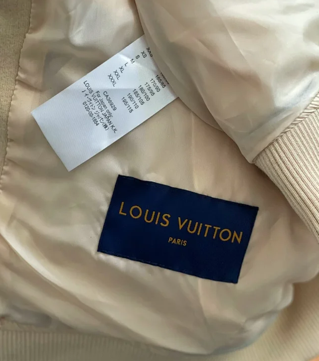 Jaqueta LOUIS VUITTON Blouson Varsity Multi-Patches Mixed - Encomenda ... Jaqueta LOUIS VUITTON Blouson Varsity Multi-Patches Mixed - Encomenda ...