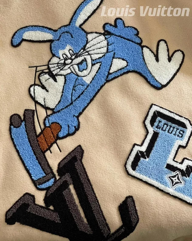 Jaqueta LOUIS VUITTON Blouson Varsity Multi-Patches Mixed - Encomenda ... Jaqueta LOUIS VUITTON Blouson Varsity Multi-Patches Mixed - Encomenda ...