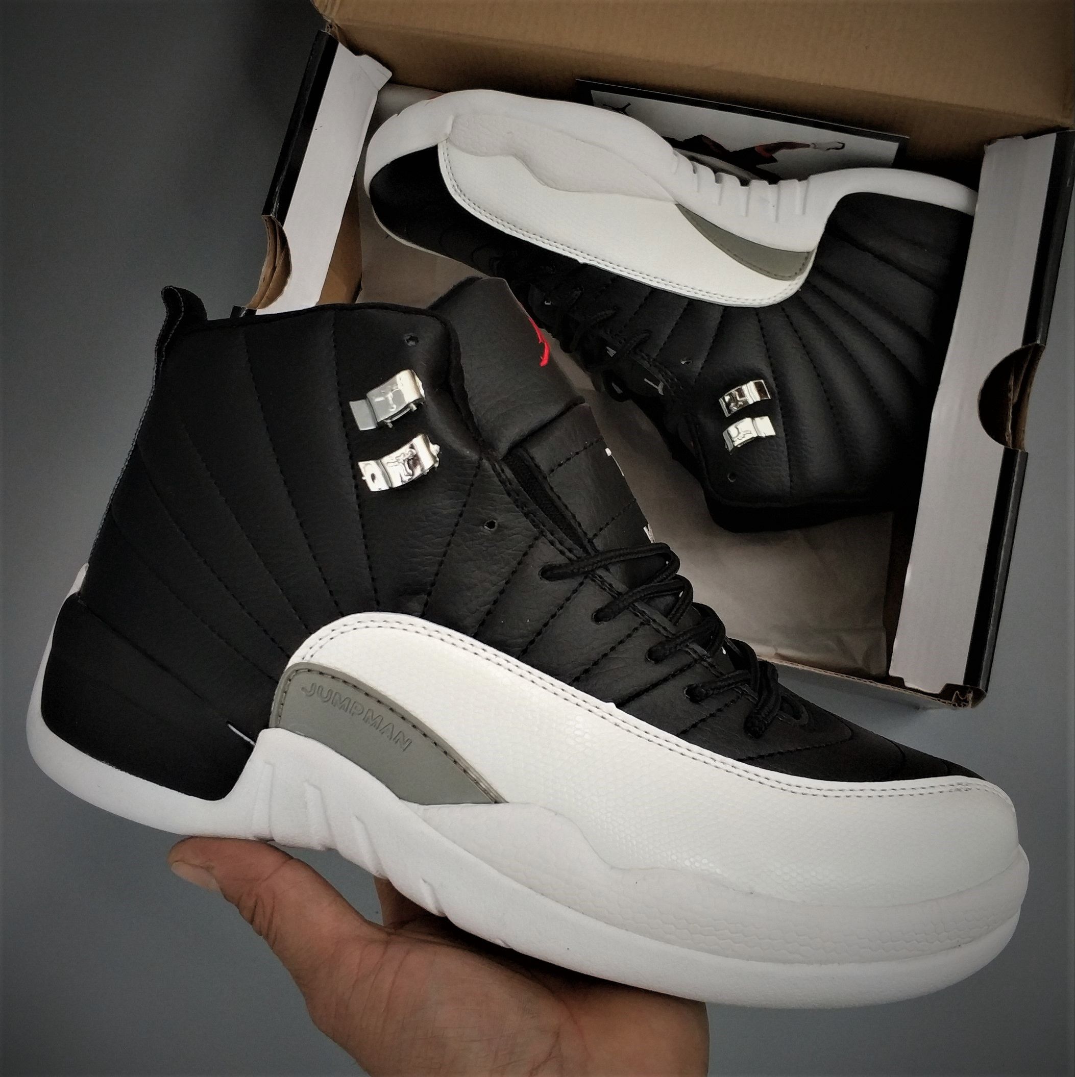 Tênis Nike Jordan 12 Retro Playoffs PK - ENCOMENDA - Rabello Store ...
