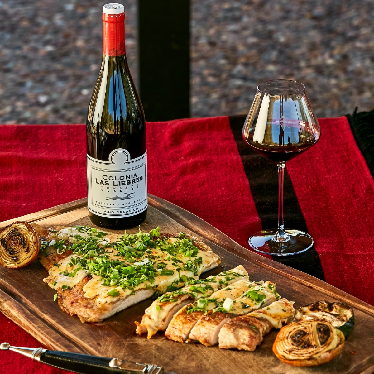 Vinho Altos Las Hormigas Colina Las Liebres Bonarda 750ml - Emporio ...