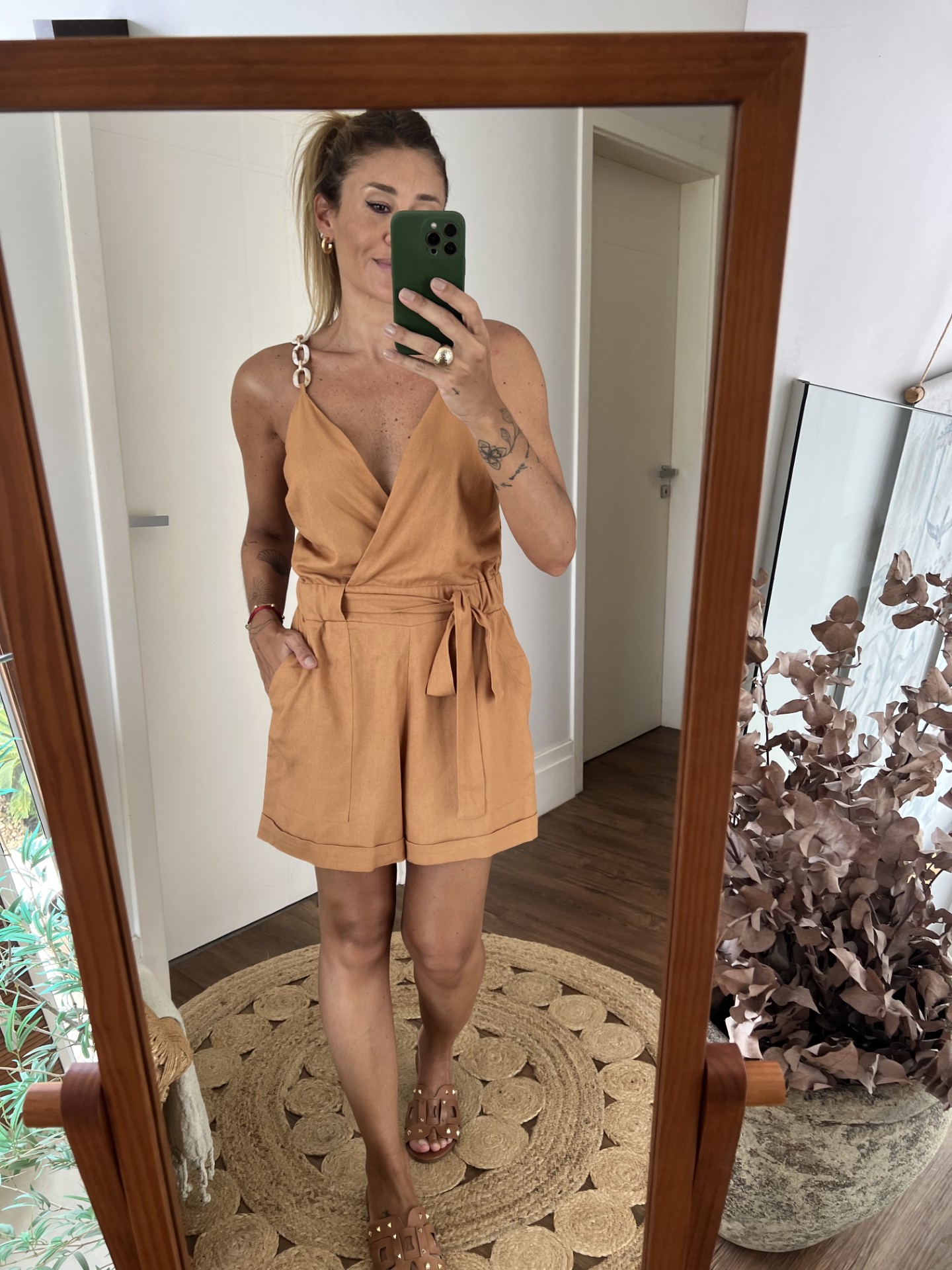 Macaquinho Summer Caramelo - Estilo Fê Pontelo