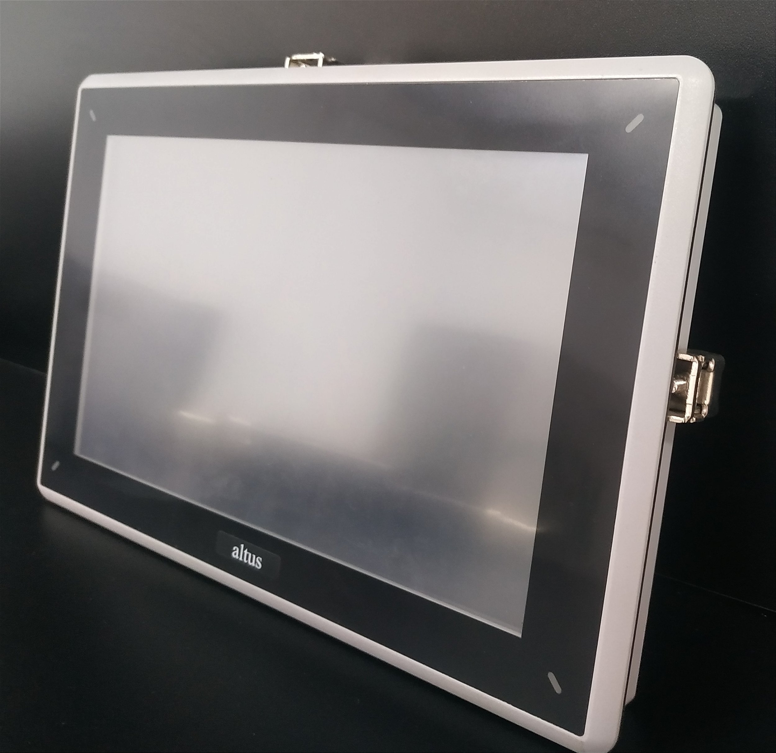 iX-T10F-2 Ihm - Display 10 Polegadas Lcd-Tft - ALTUS (USADO) - Loja Alpha Sistemas Elétricos