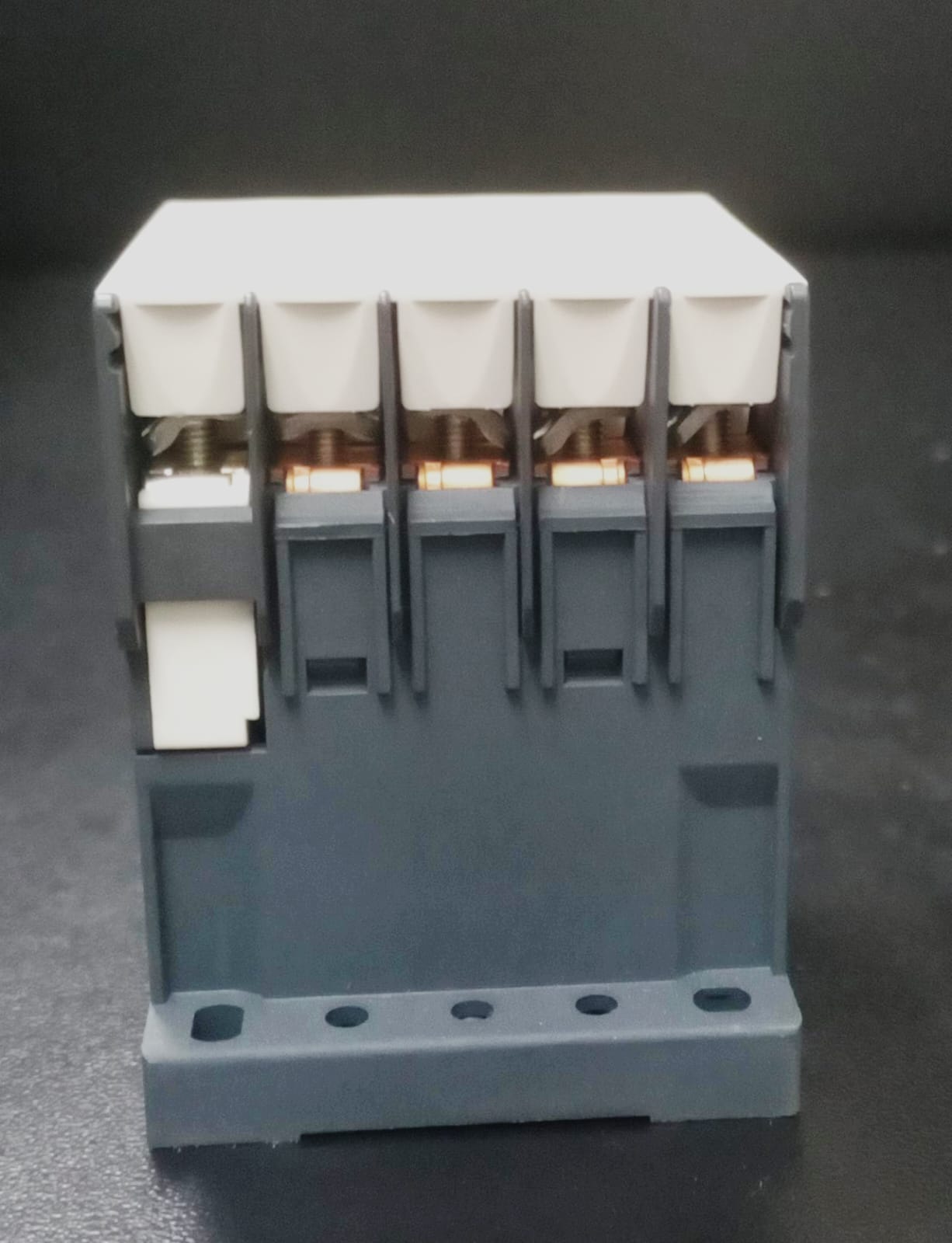 CA3KN31BD Contator Auxiliar Tesys K 3na+1nf 24vcc C/Supressor ...