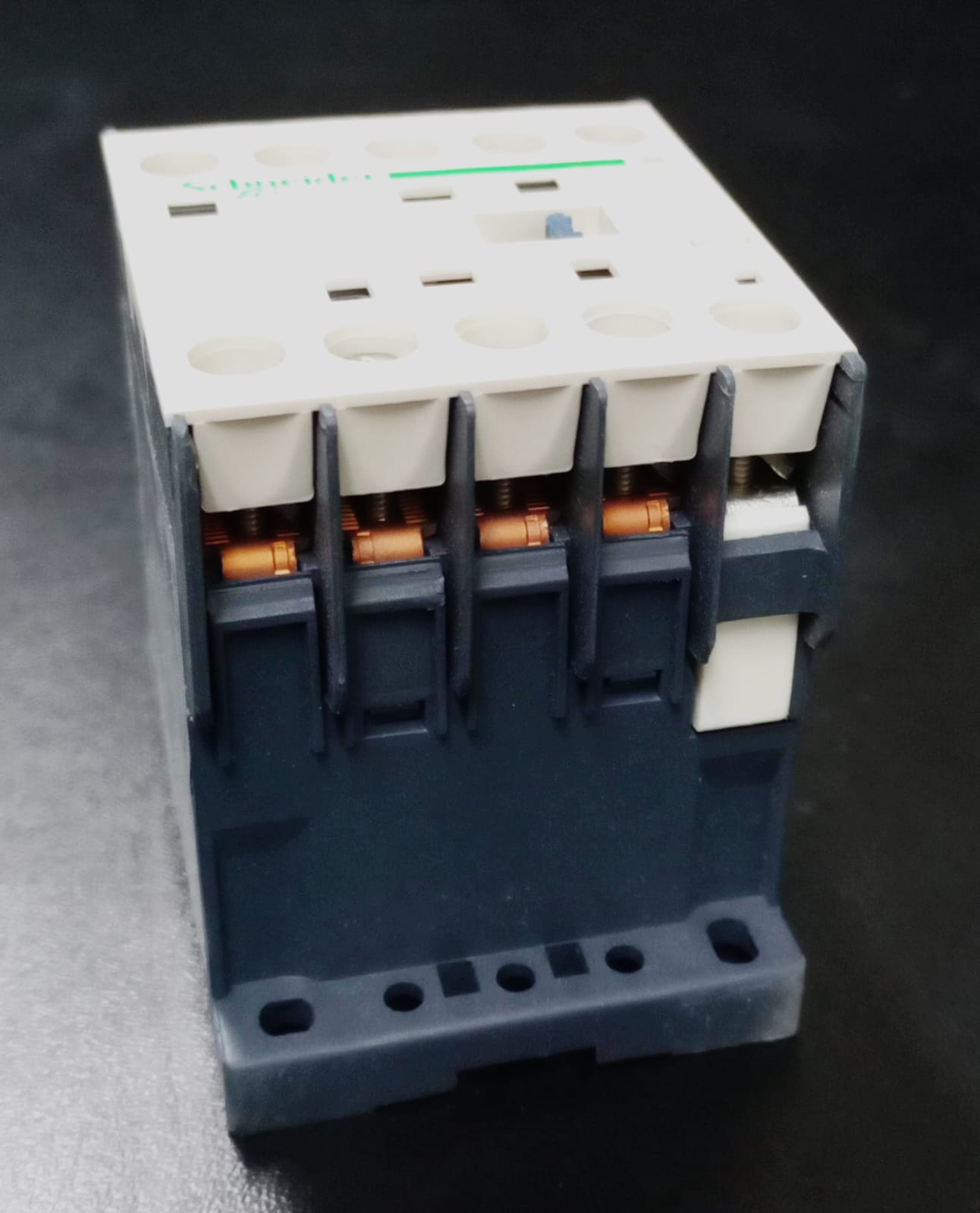 CA2KN31B7 Contator Auxiliar Tesys K (10a/24vca) - SCHNEIDER - Loja ...