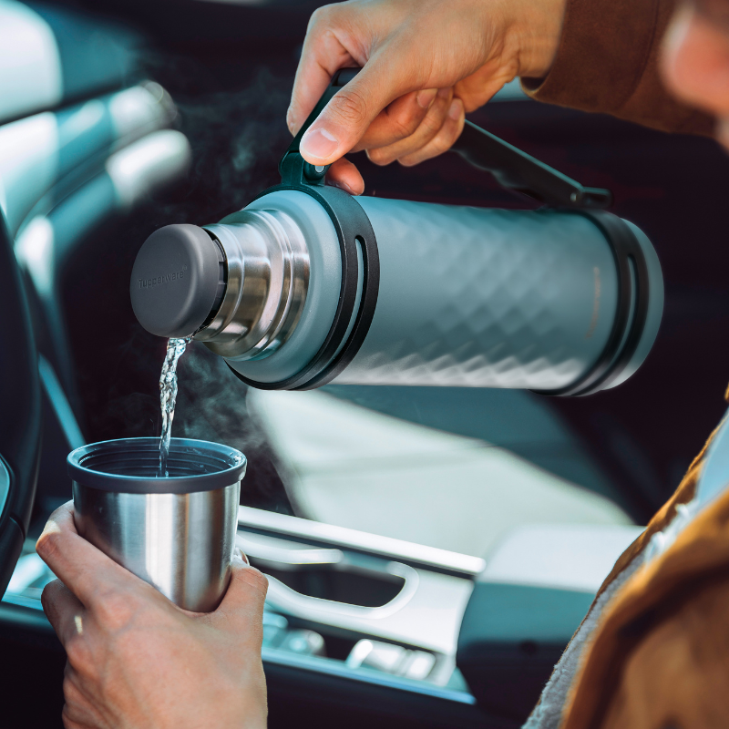 Tupperware® Garrafa Térmica Facets Inox 1,1 Litros - Loja Tupperware ...