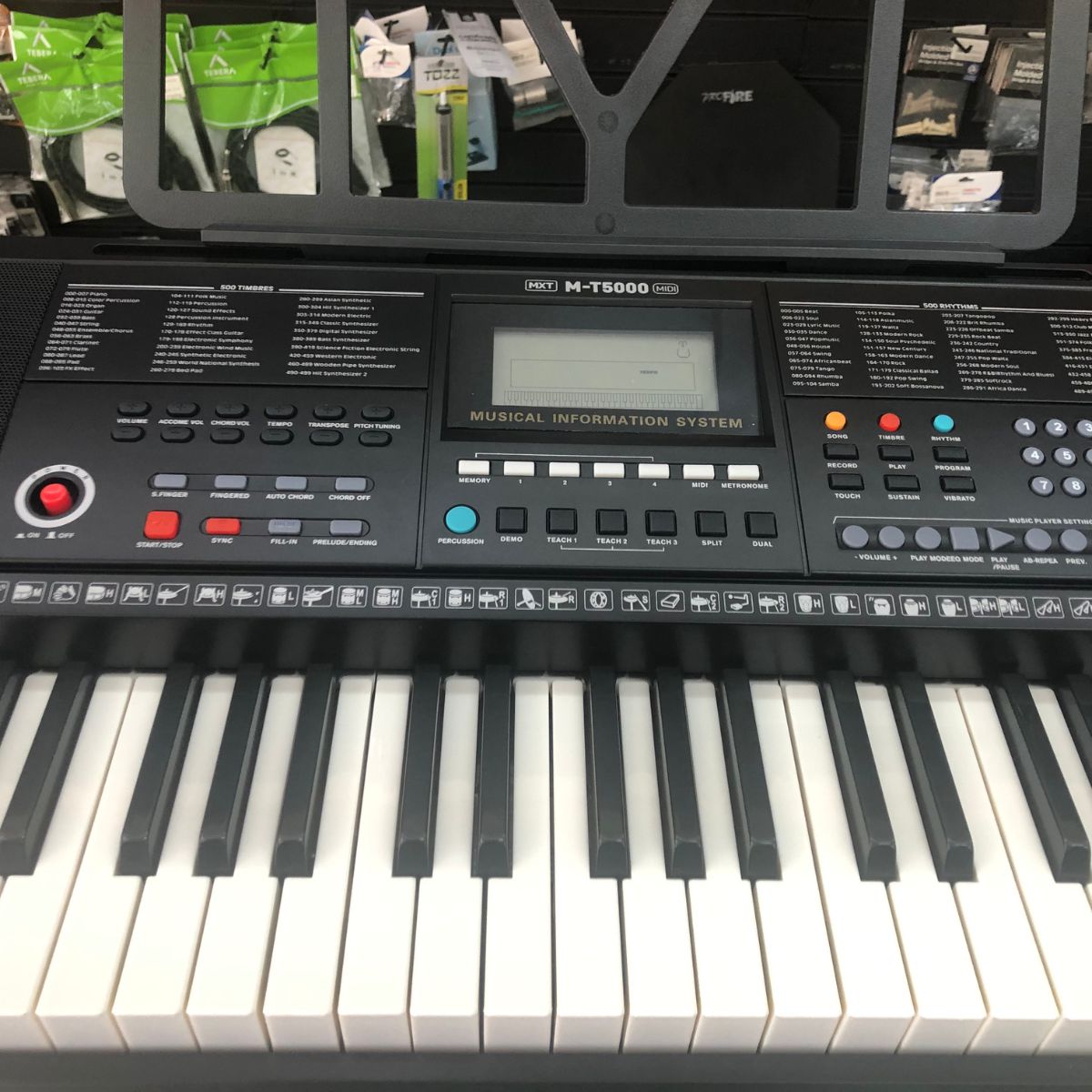 TECLADO MUSICAL 5 OITAVAS - MXT MT5000 - Pratic Music