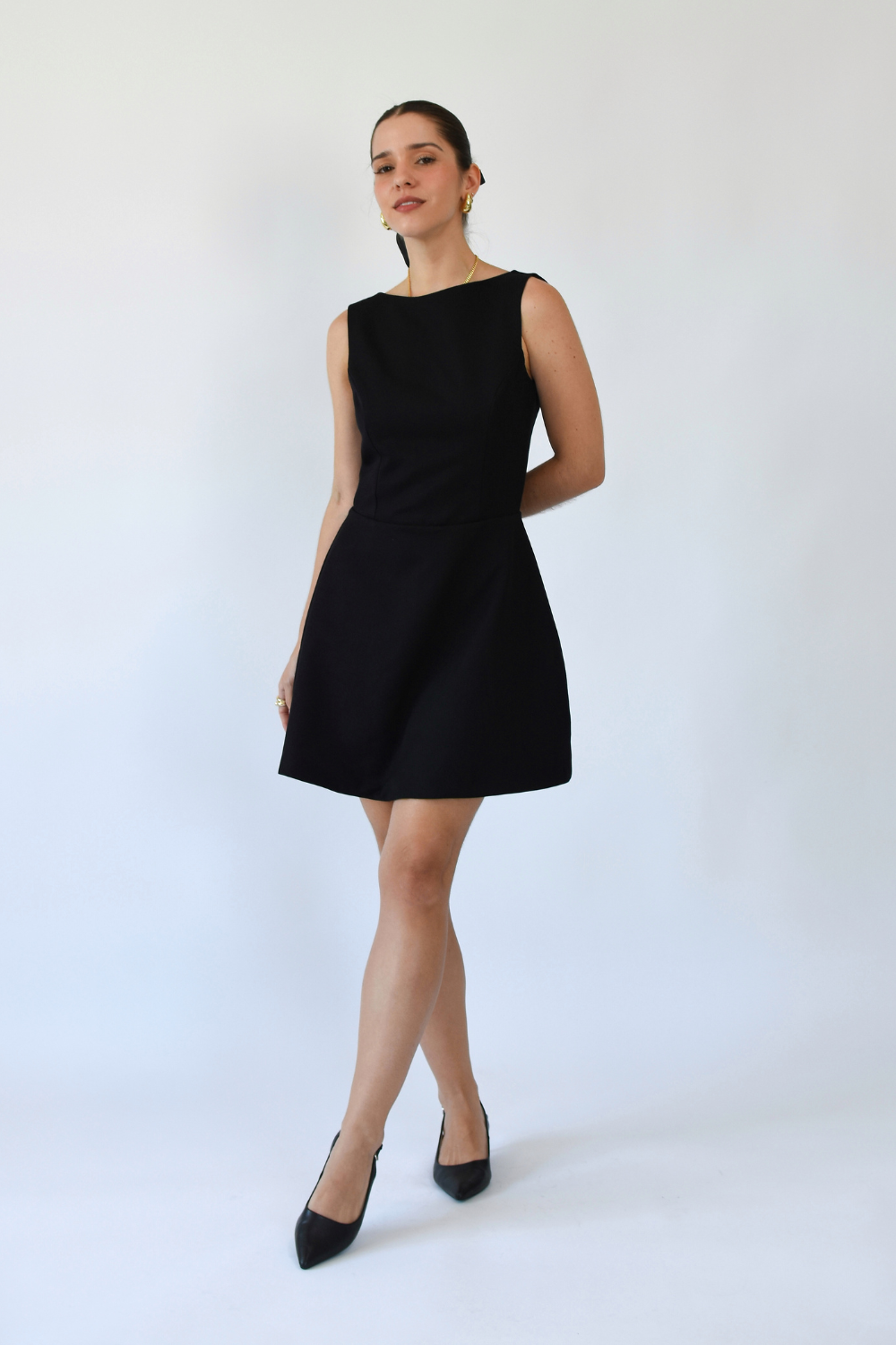 VESTIDO CURTO PRETO ALFAIATARIA - NICCLA