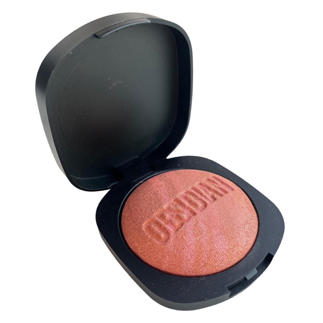 Blush Carved In Marble Obsidian Allegory Of Honor - Ruby Rose - Mariah ...