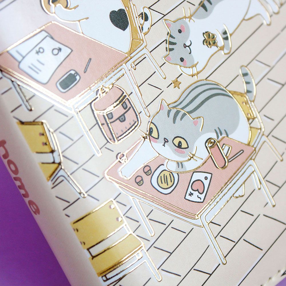 Caderno Brochura Com Folhas Ilustradas E Fecho Magnético Soft Touch
