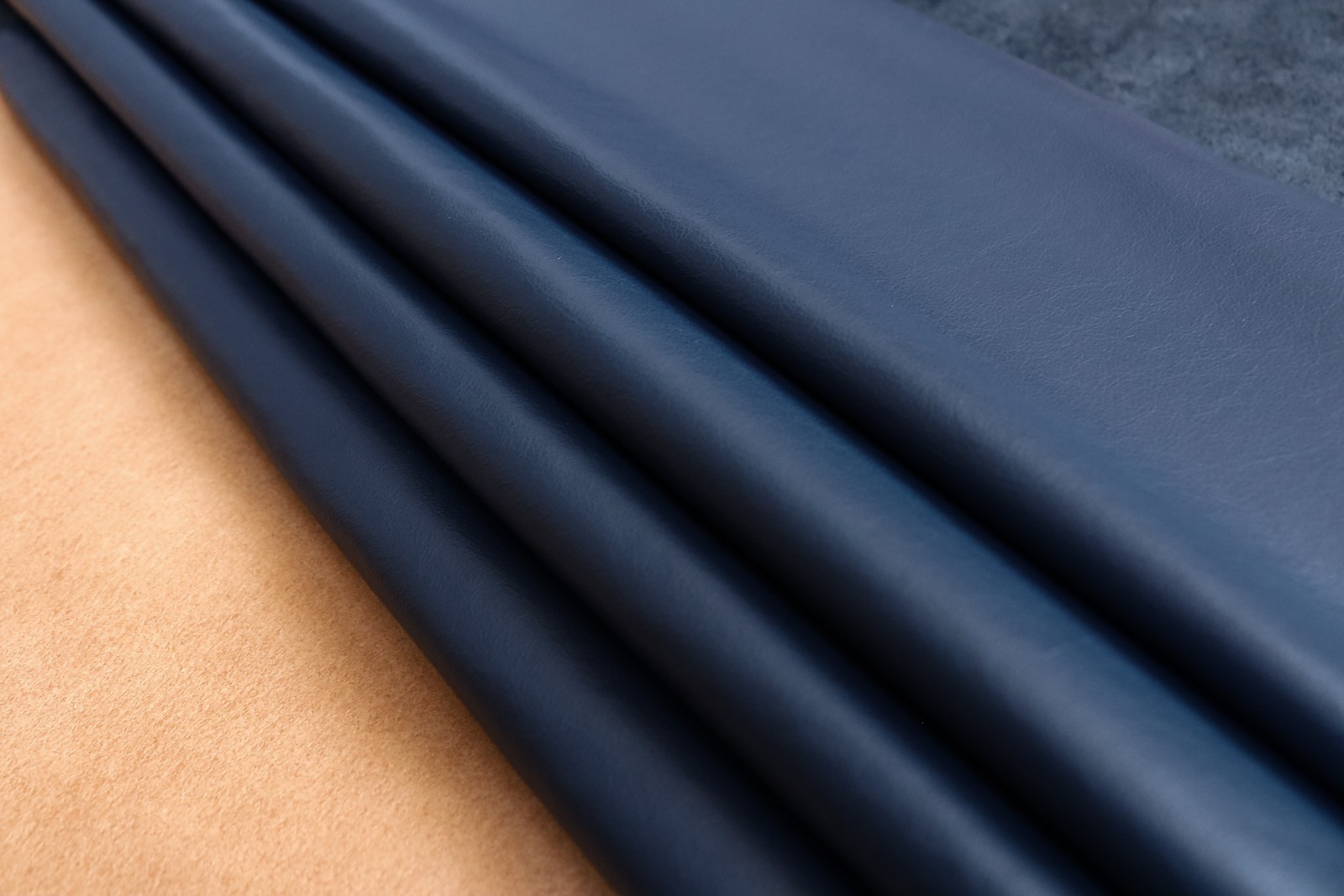 Couro Vestuário - Cor: Navy Blue - 0.5/0.7 mm - MSul Couros
