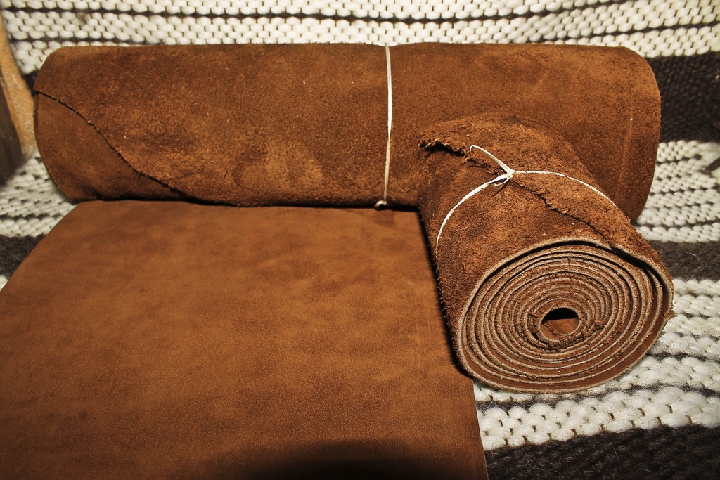 Vaqueta Nobuck Bovino - Couro de boi curtido tipo camurça - MSul Couros