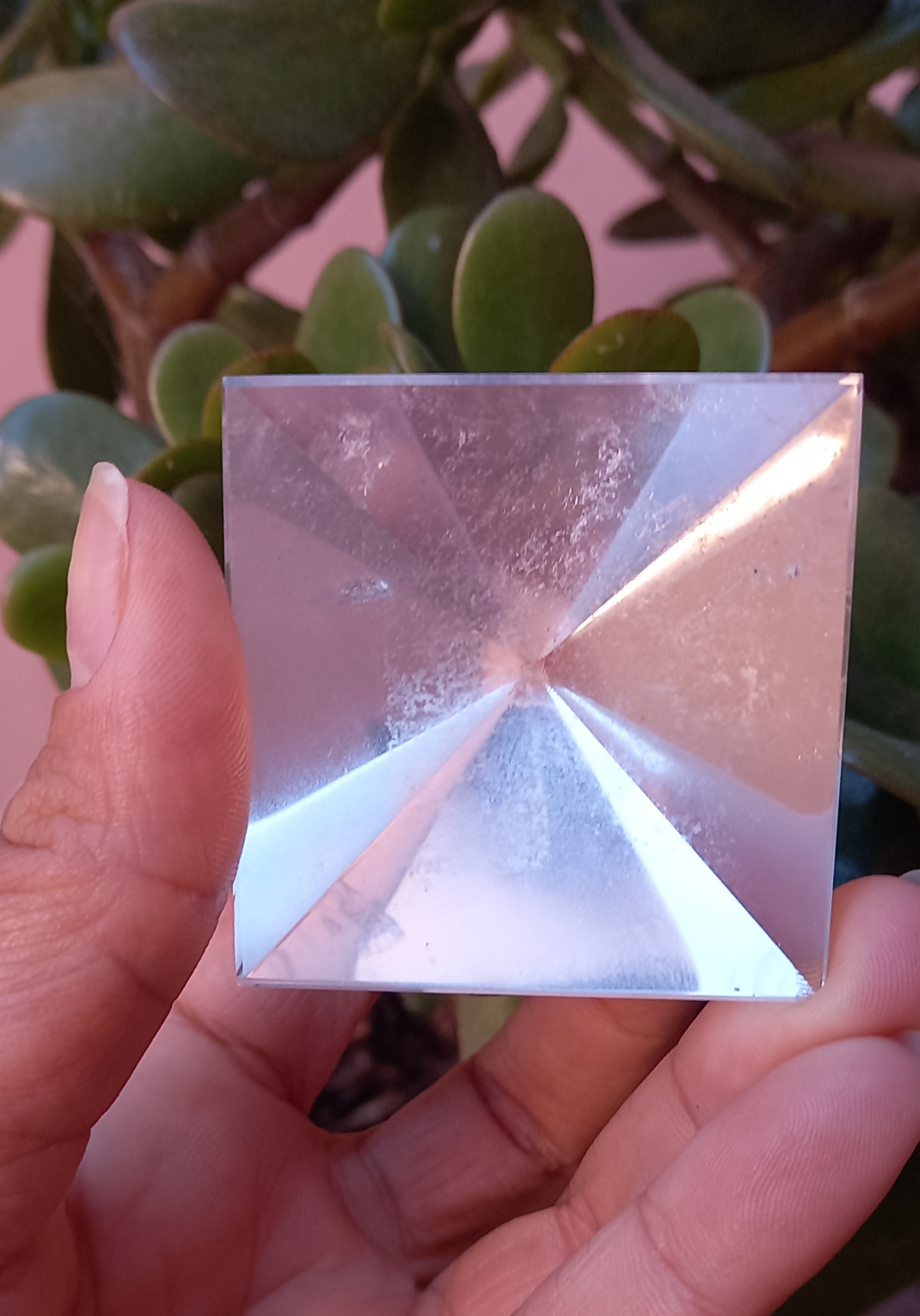 Pirâmide de Cristal Transparente - CRISTAIS DA CHAPADA