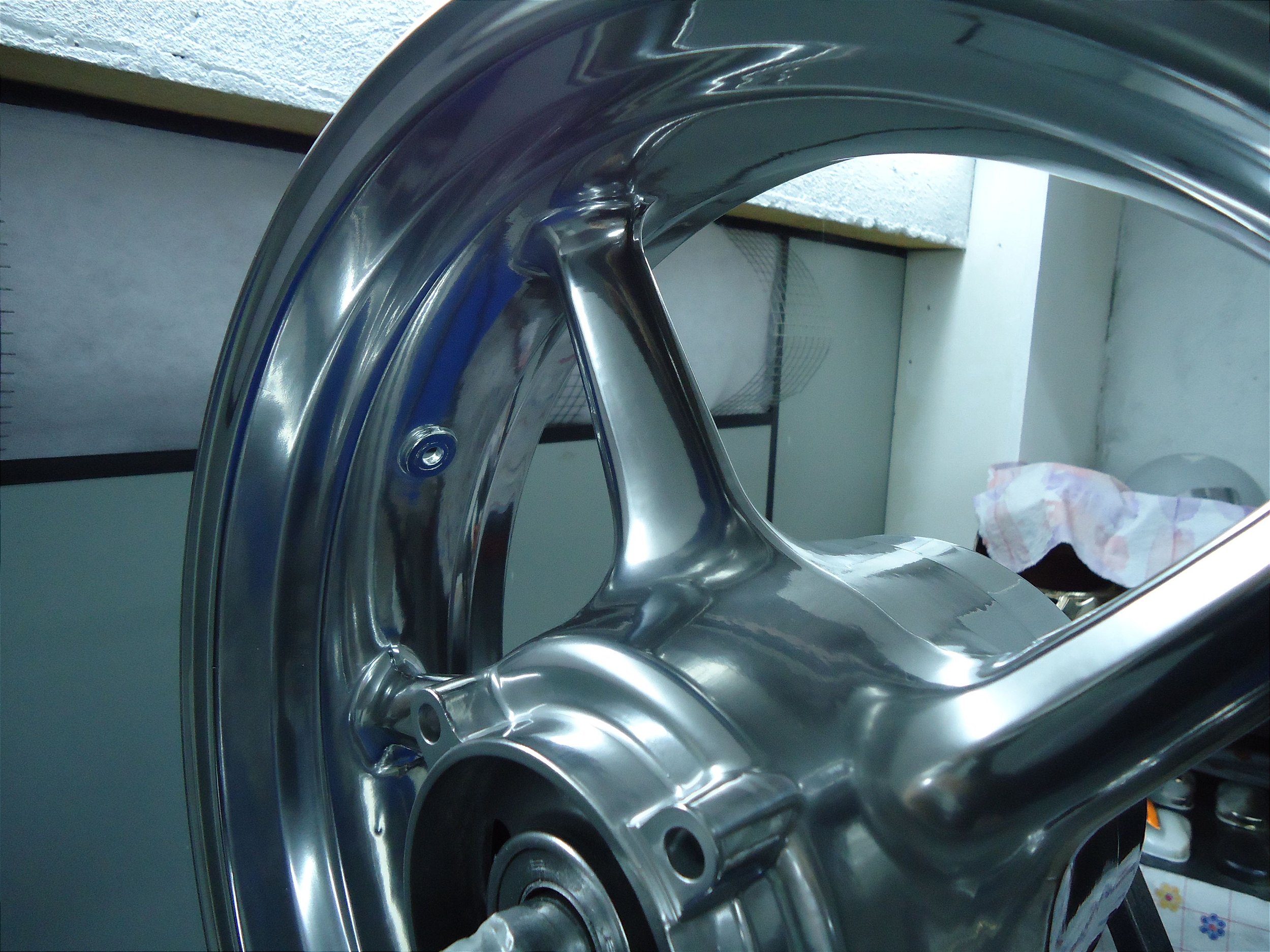 Tinta de efeito cromado Chromenox - Chao Kustom - Tintas Especiais