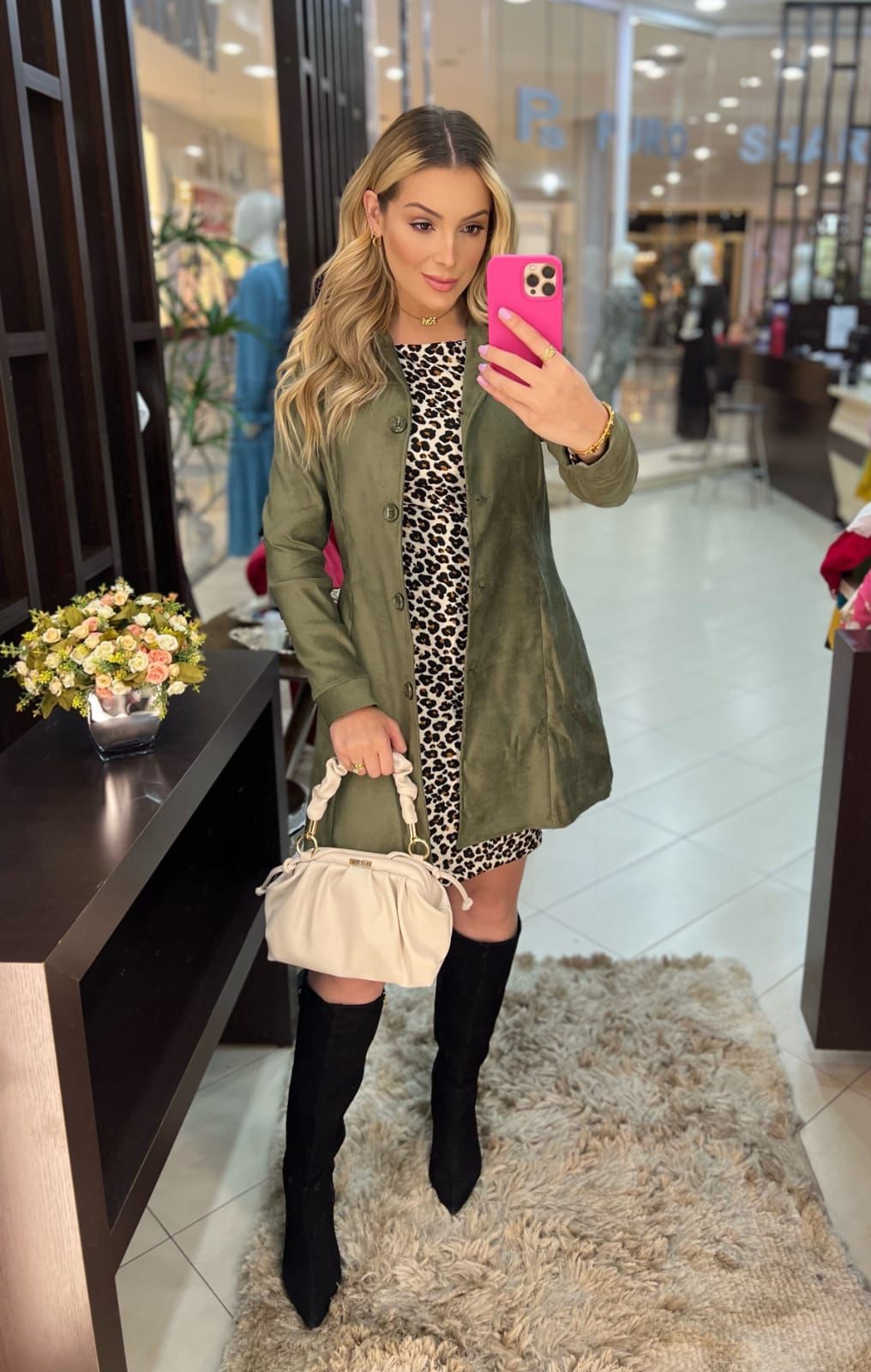 Vestido Kirsten em matelassê com elastano estampa animal print Puro ...