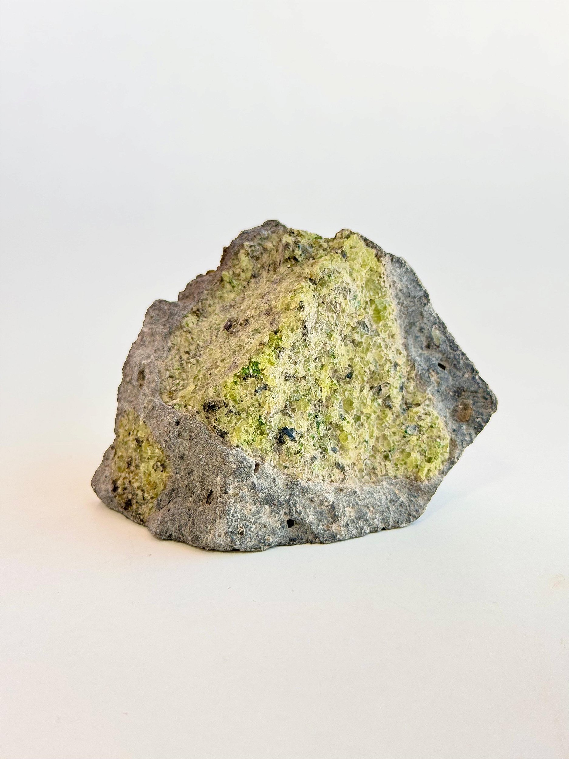 Peridoto na Matriz - PER02 218g - Transformação; Mudanças Drásticas ...