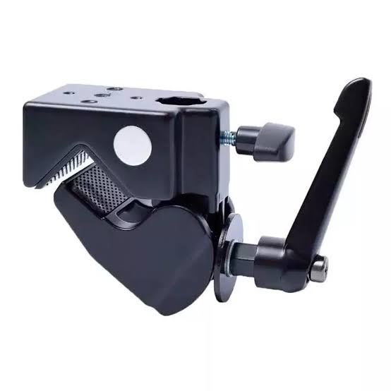 Clamp Universal - Cena 1 Acessórios - Acessórios para Cinema e TV