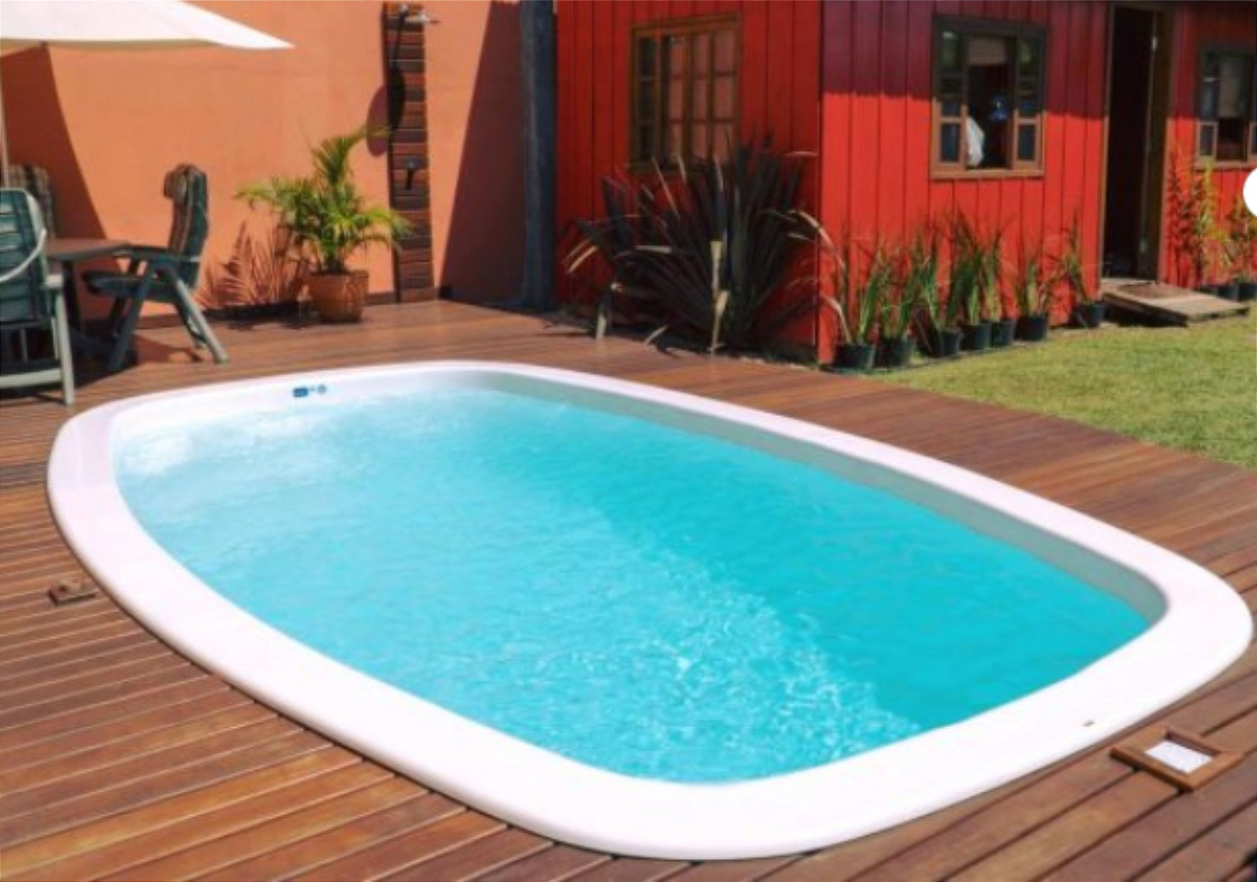 Piscina de Fiberglass Fibratec Medidas 3 x 7 x 1,4 m de profundidade ...