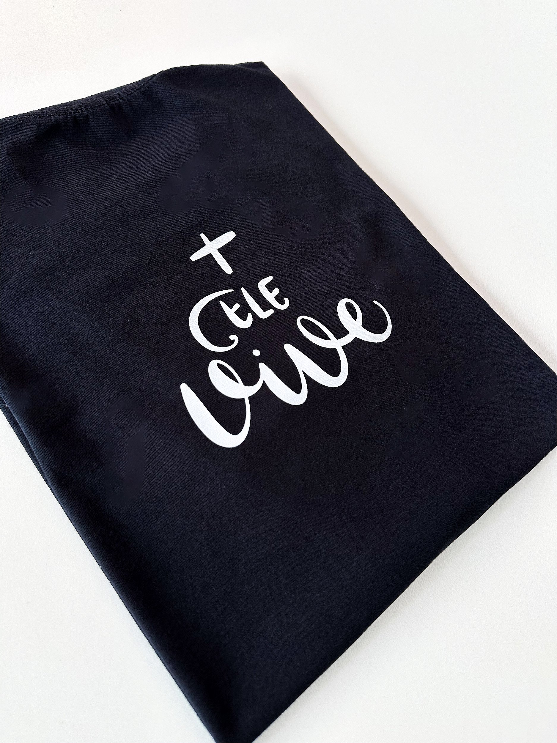 T-SHIRT MASCULINA - CRUZ ELE VIVE - COR PRETO - Delbo T-Shirts ...