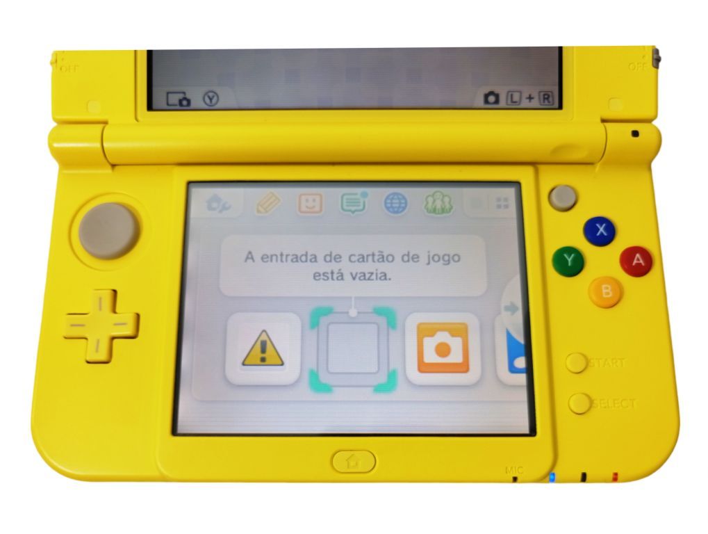 New Nintendo 3DS XL Pikachu Yellow Edition - 3DS - Sebo dos Games ...