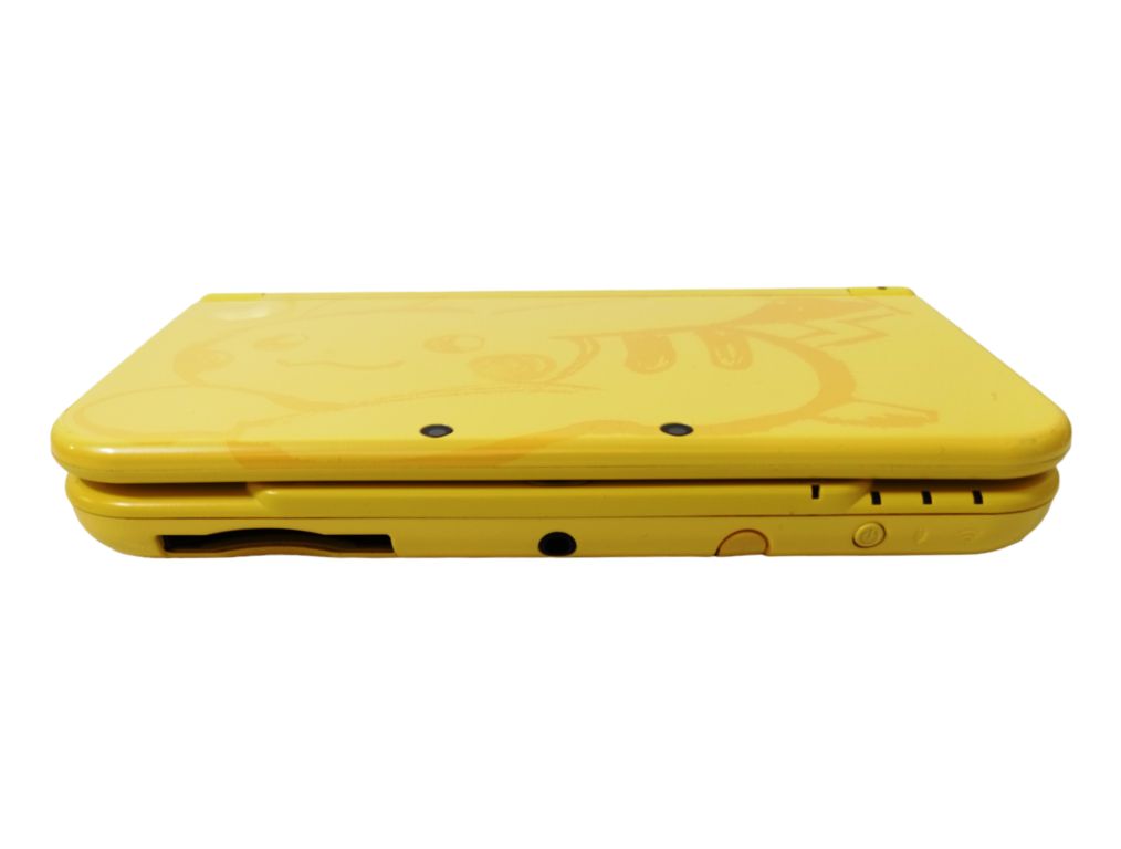 New Nintendo 3DS XL Pikachu Yellow Edition - 3DS - Sebo dos Games ...