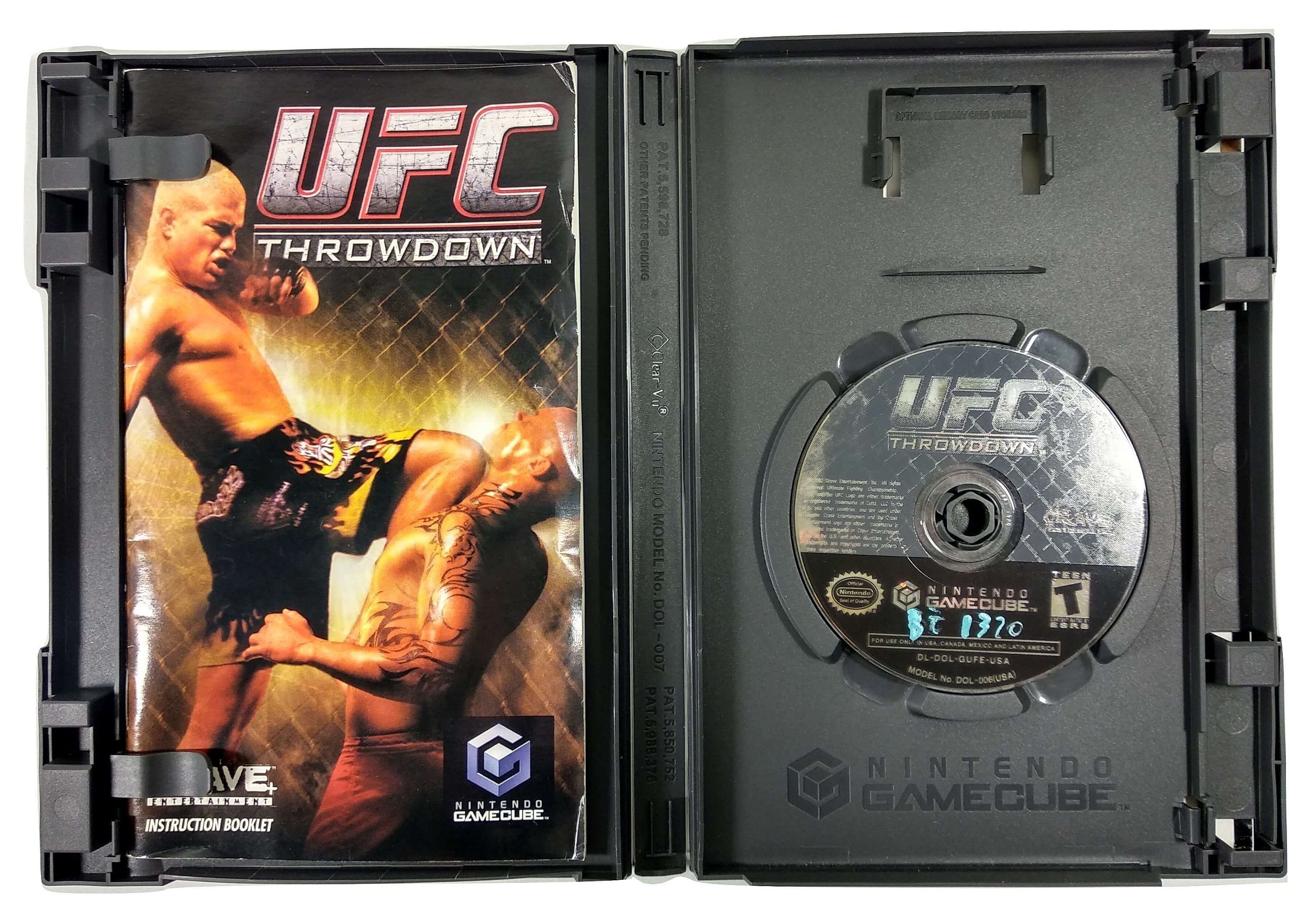 UFC Throwdown Original - GC - Sebo dos Games - Games Antigos e Usados ...