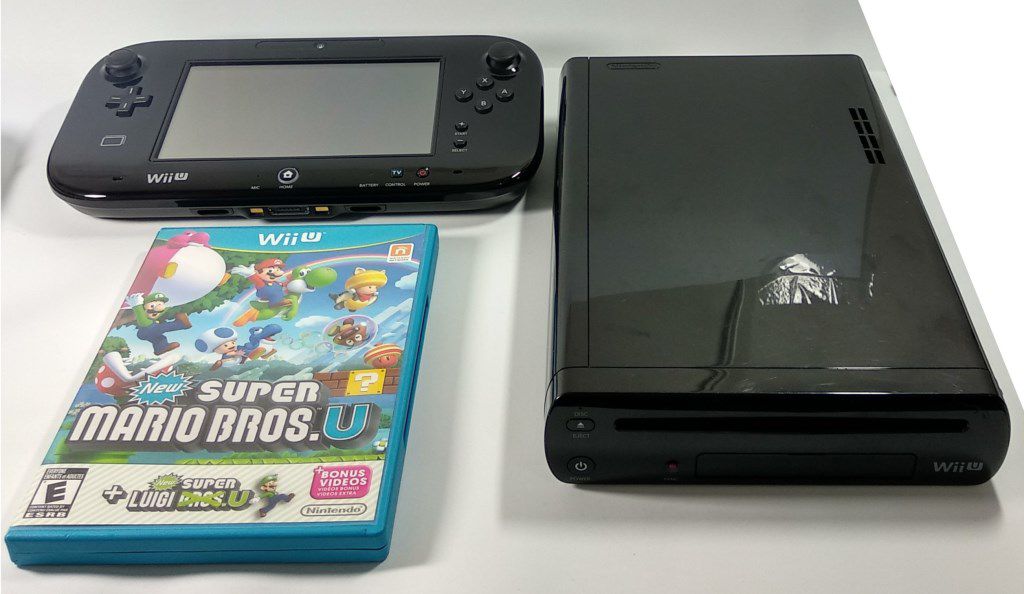 Console Nintendo Wii U Deluxe Set 32GB Preto - Sebo dos Games - Games Antigos e Usados dos Atari ...