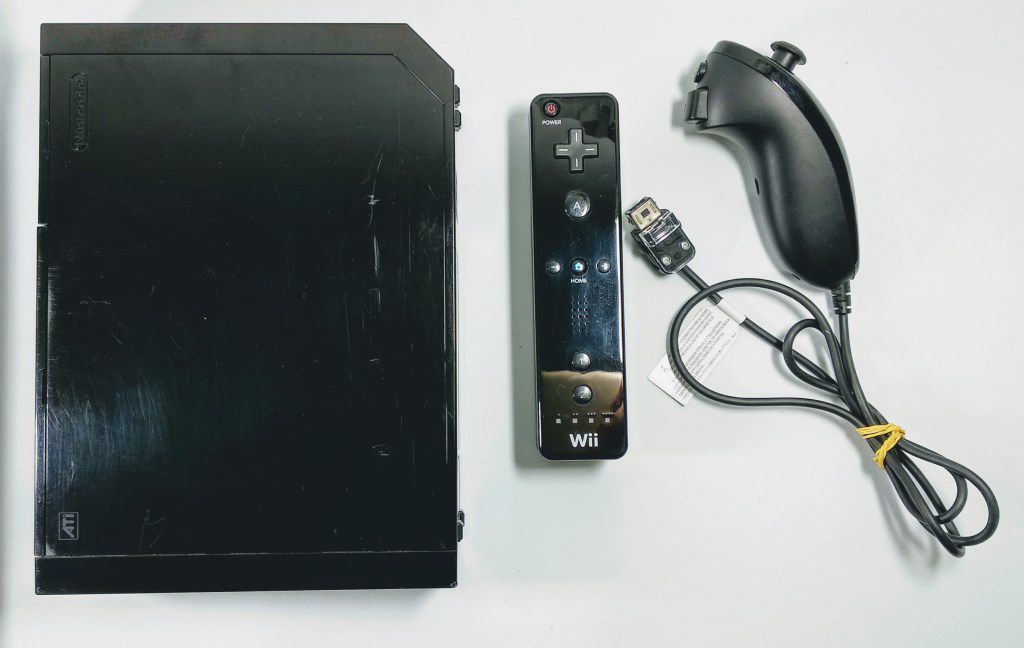 Console Nintendo Wii Black - Sebo dos Games - Games Antigos e Usados ...
