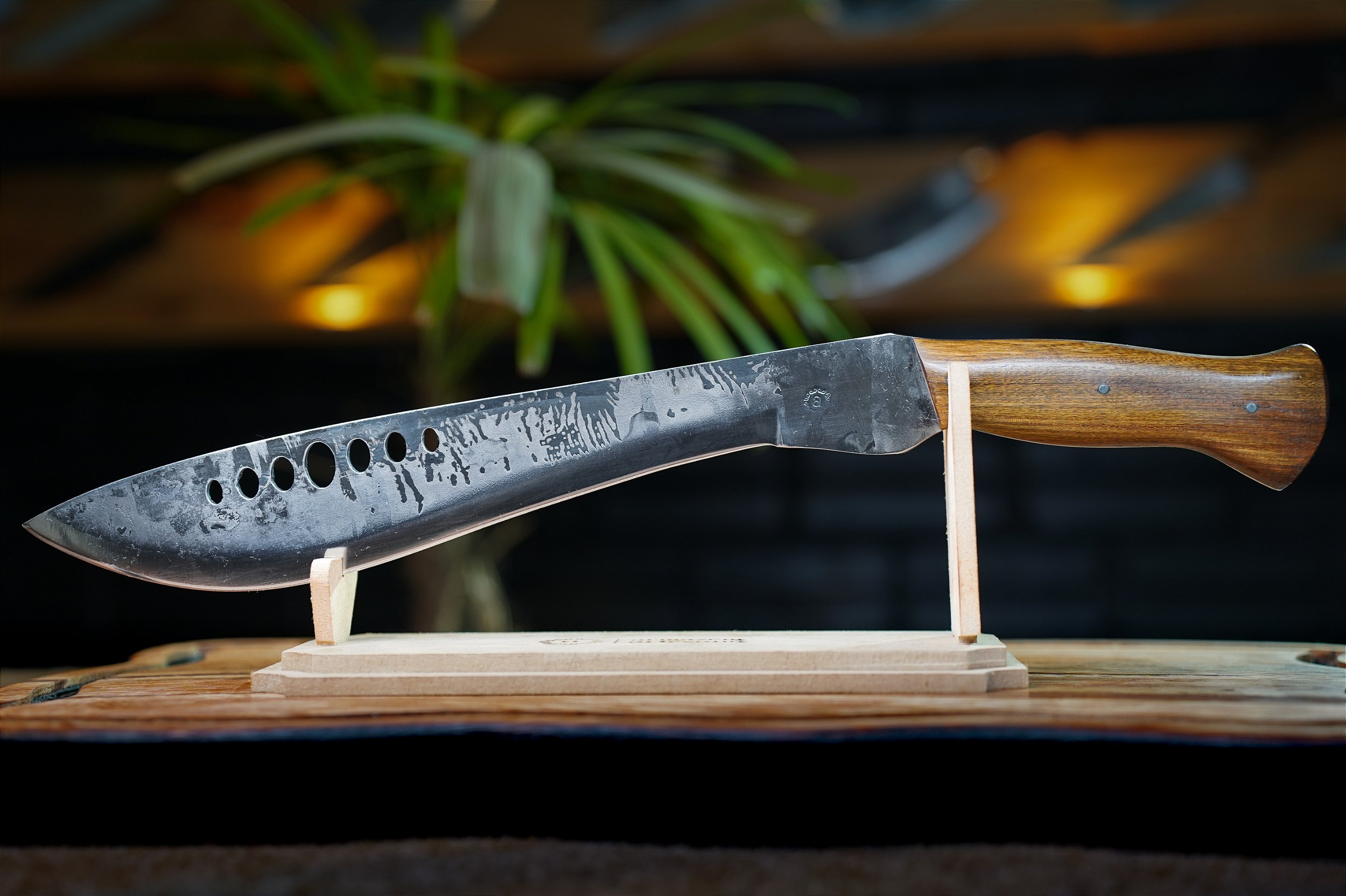 Faca Kukri Artesanal - Armazém Artesano | Artigos de Cutelaria, Facas ...